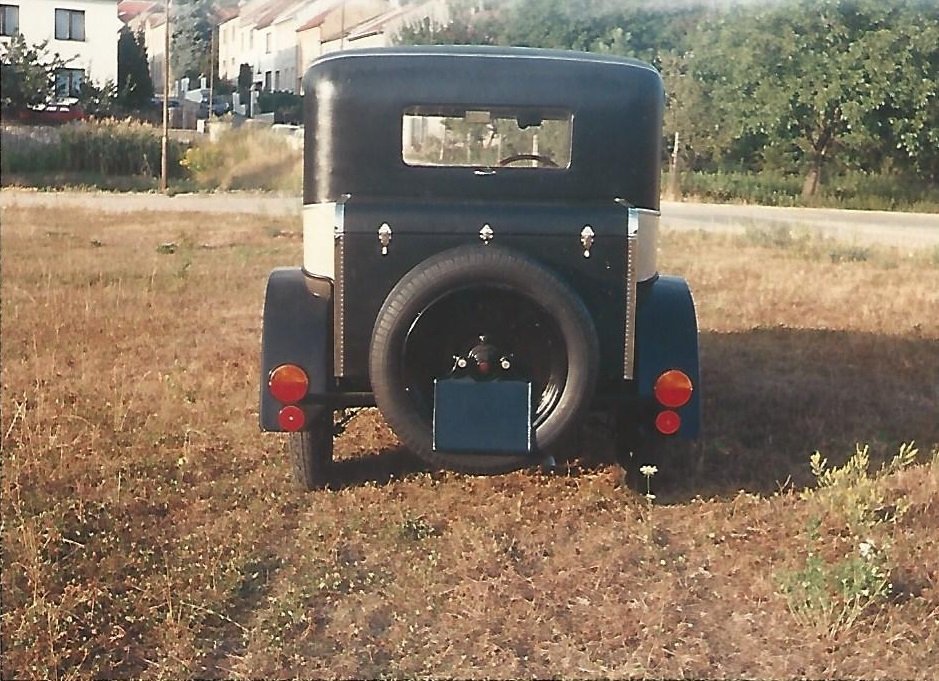 Finished :: Tatra 12 limousine