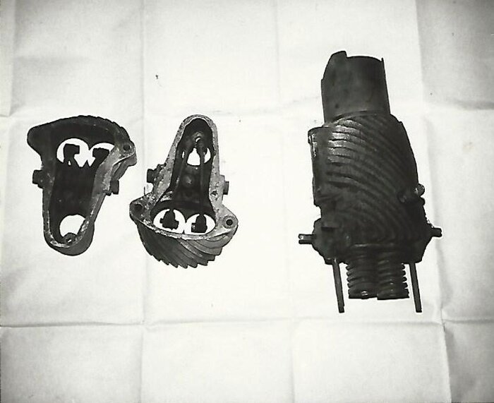 Engine :: Tatra 12 limousine