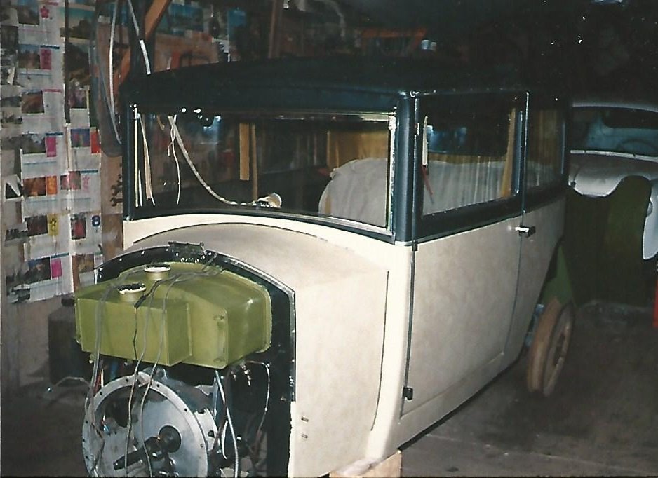 Assembly :: Tatra 12 limousine